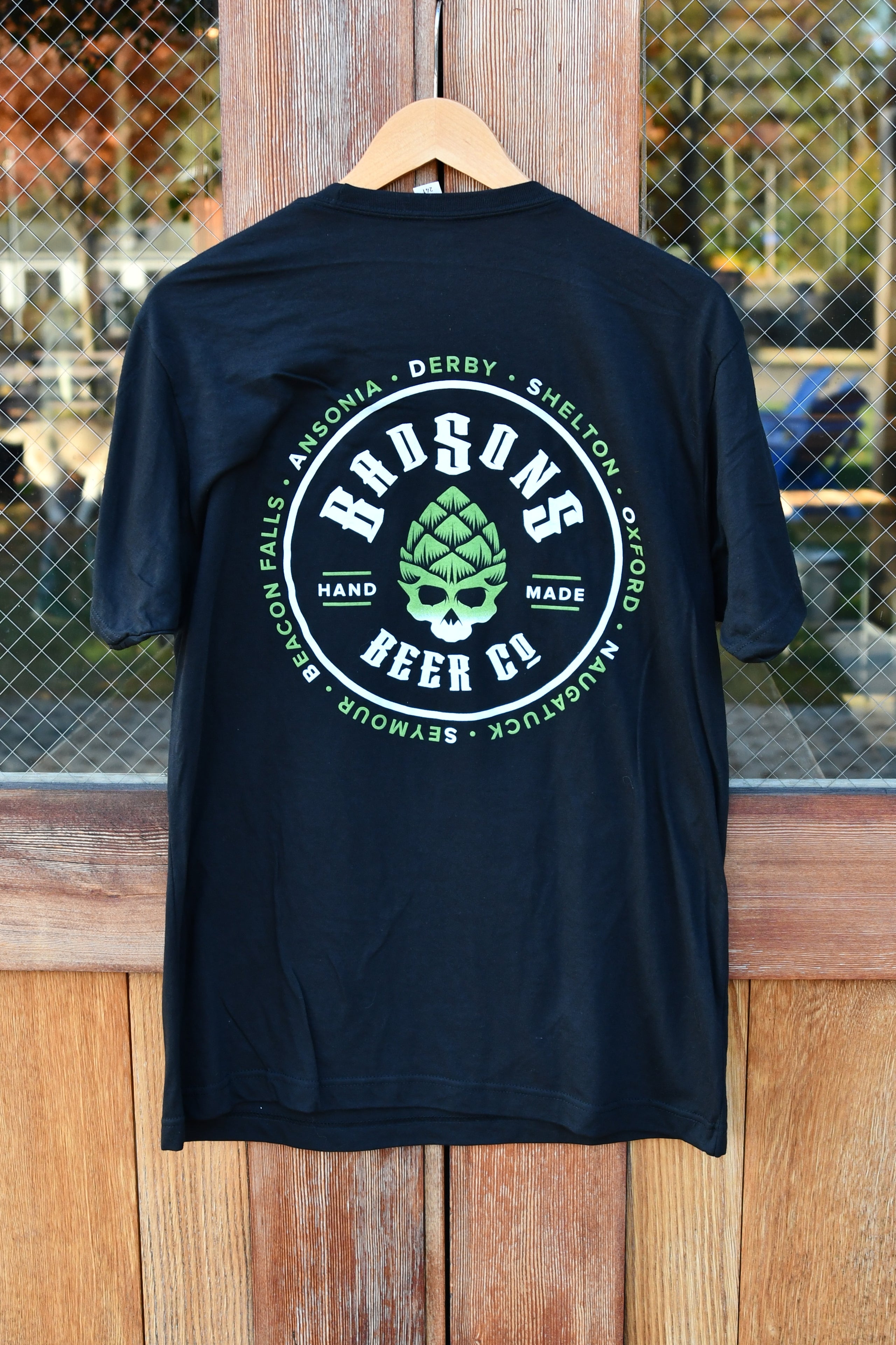 Everyday Black Short Sleeve T Badsons Beer Co Beer To Go